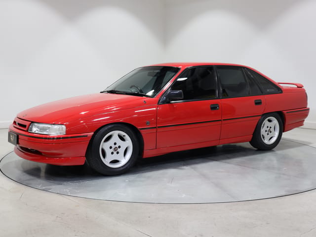 1990 Holden VN Calais 5.0L V8 - SV Enhanced Build No E789 - Maranello ...