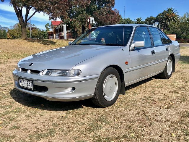 1994 VR Commodore Acclaim Series II | Sold | Australian Muscle Car Sales